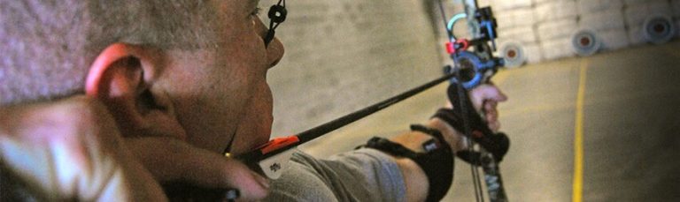 Pick the Right Peep Sight Size for Bow Hunting - Improve Accuracy